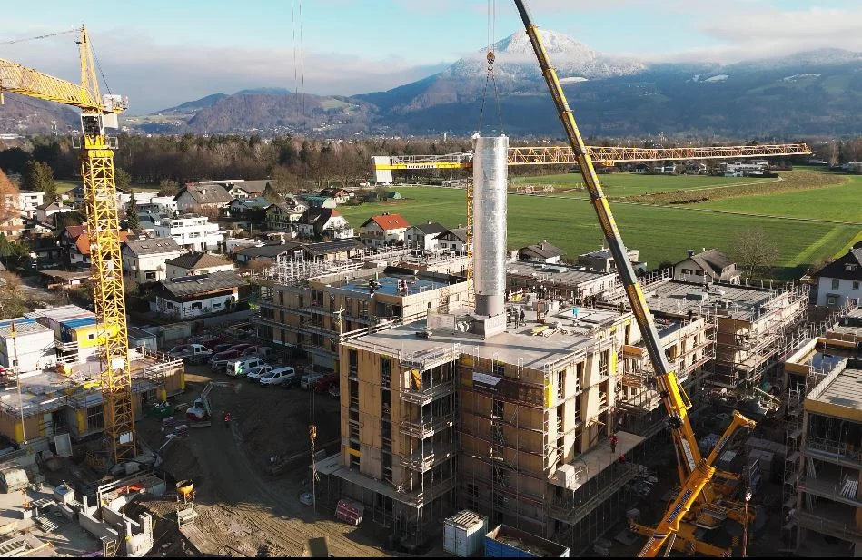 120.000 Liter Pufferspeicher in GNICE installiert
